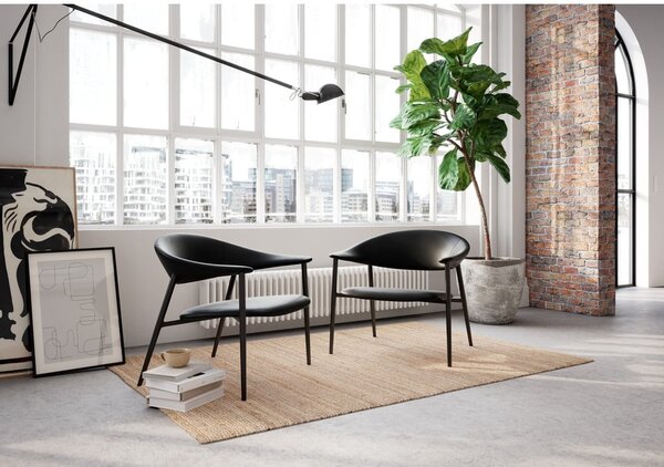 Fekete bőrutánzat fotel Rover – DAN-FORM Denmark | FAVI.hu